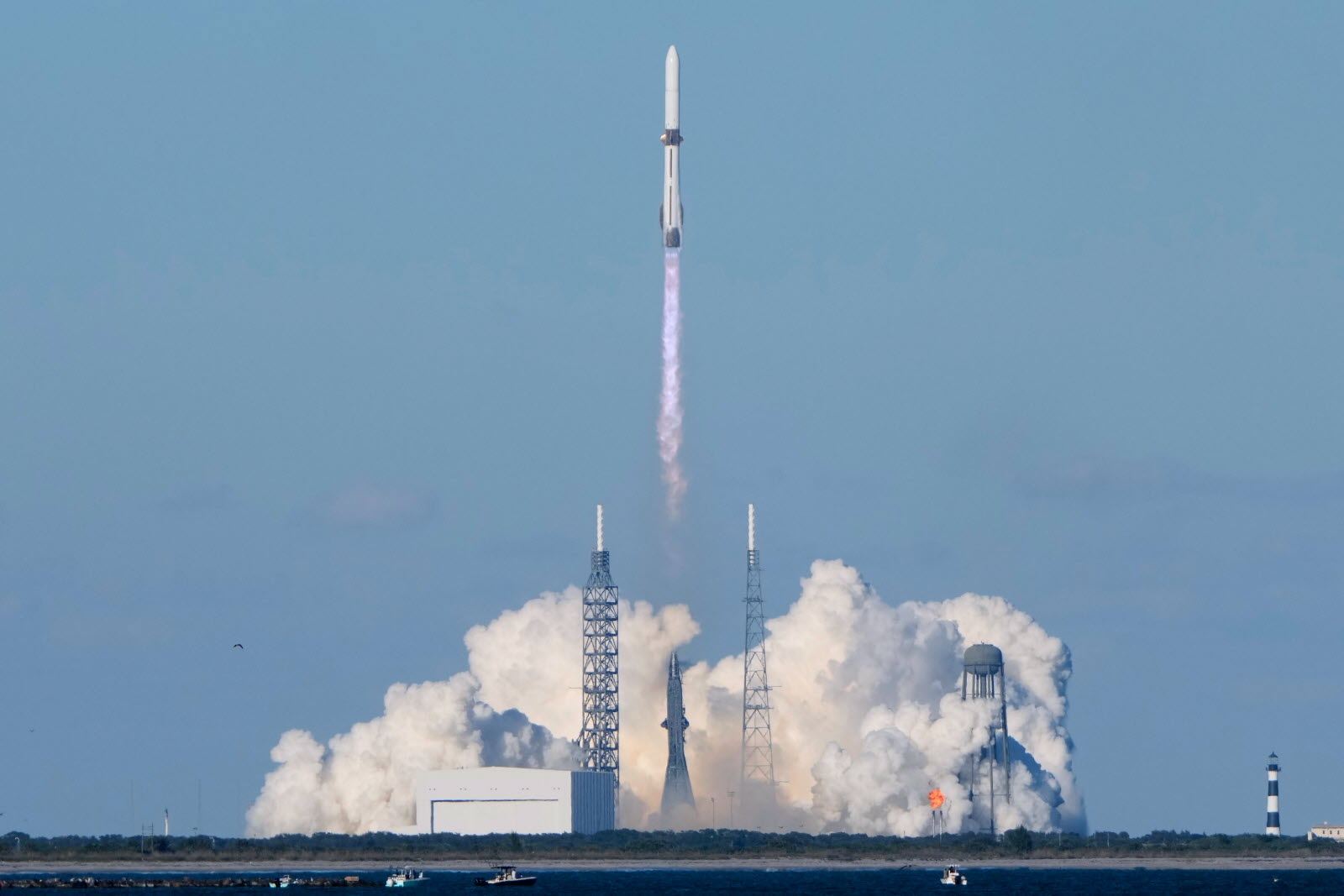 VIDEO - La Nasa lance une mission vers Mars à bord de la fusée "New ...
