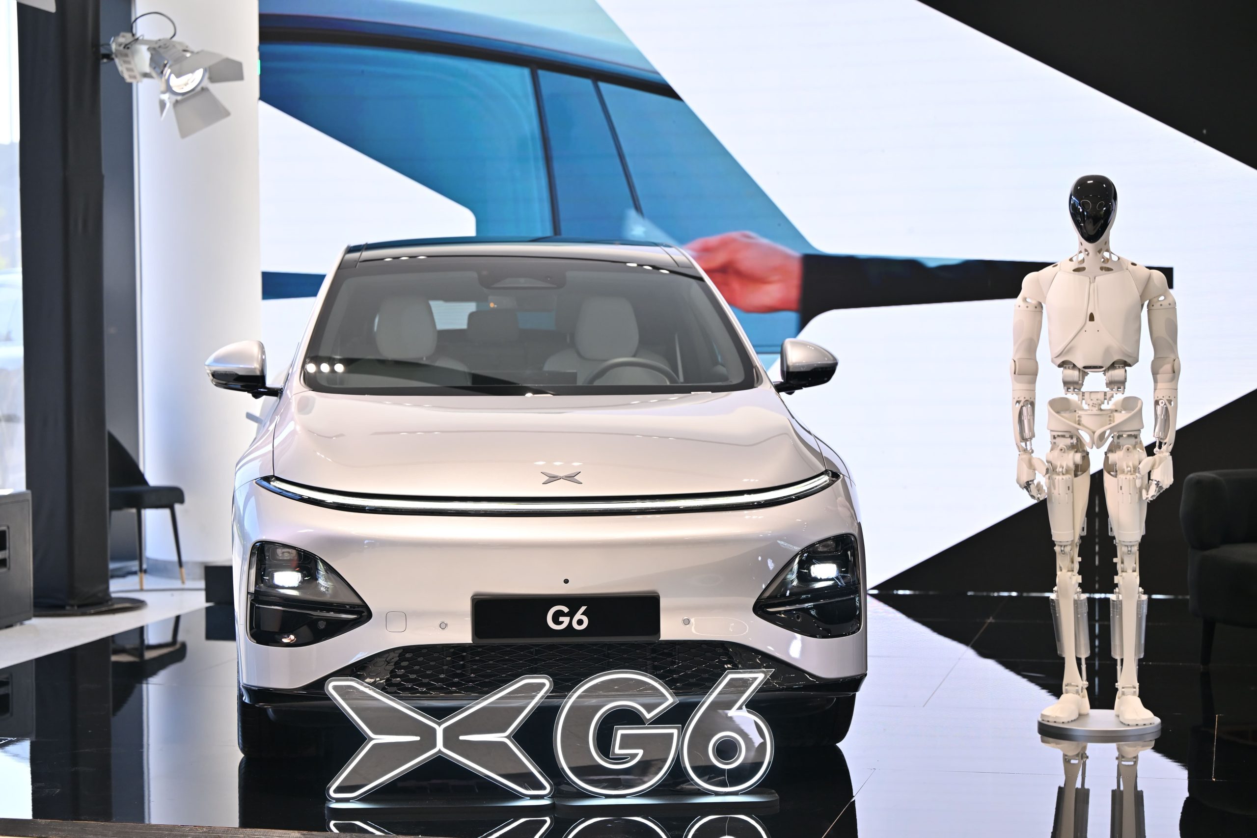 La marque automobile premium XPENG s’implante au Maroc et ouvre son ...